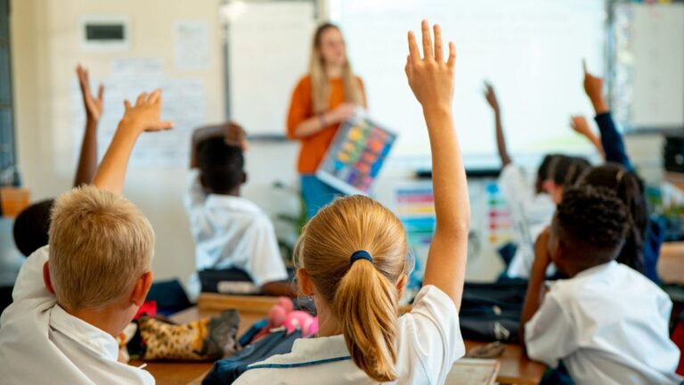 Home - Thit Htoo Lwin