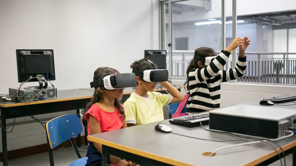 Classroom-20X: The Future of Interactive Learning Environments