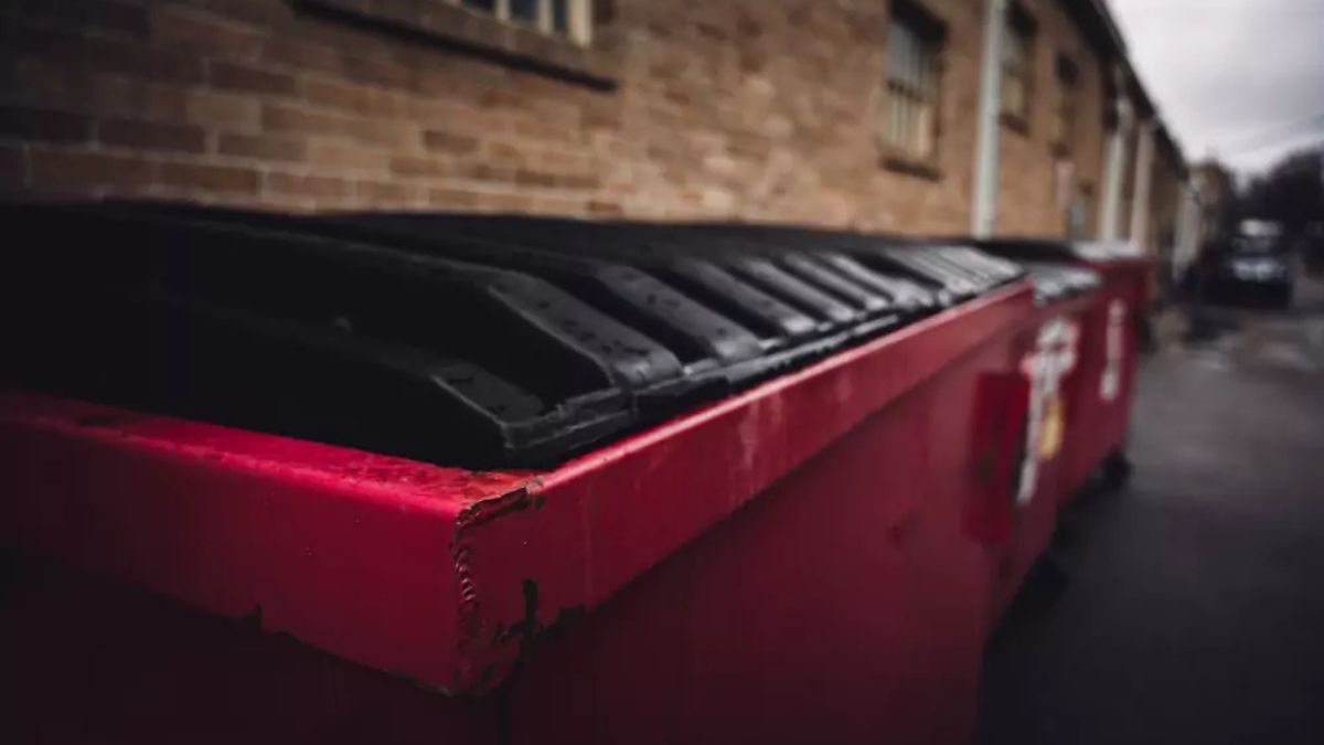 The Complete Guide to Efficient Waste Management with Dumpster Rentals