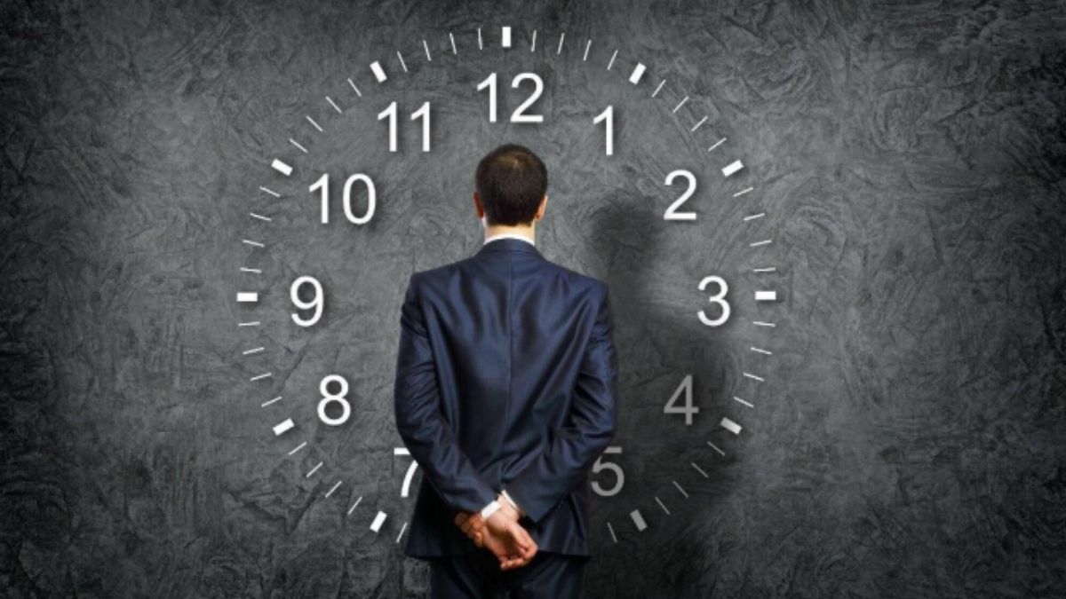 Streamlining Employee Attendance with Biometric Time Clocks